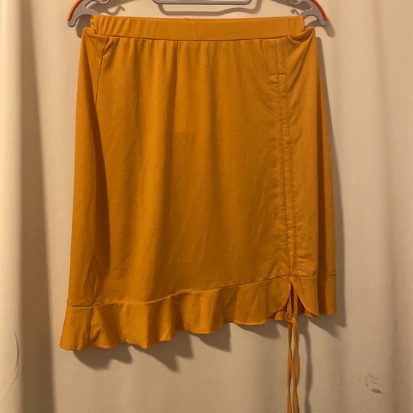 STIDY | Skirts | Mini Skirt Side Drawstring Stretchy Ruched Size Small ...